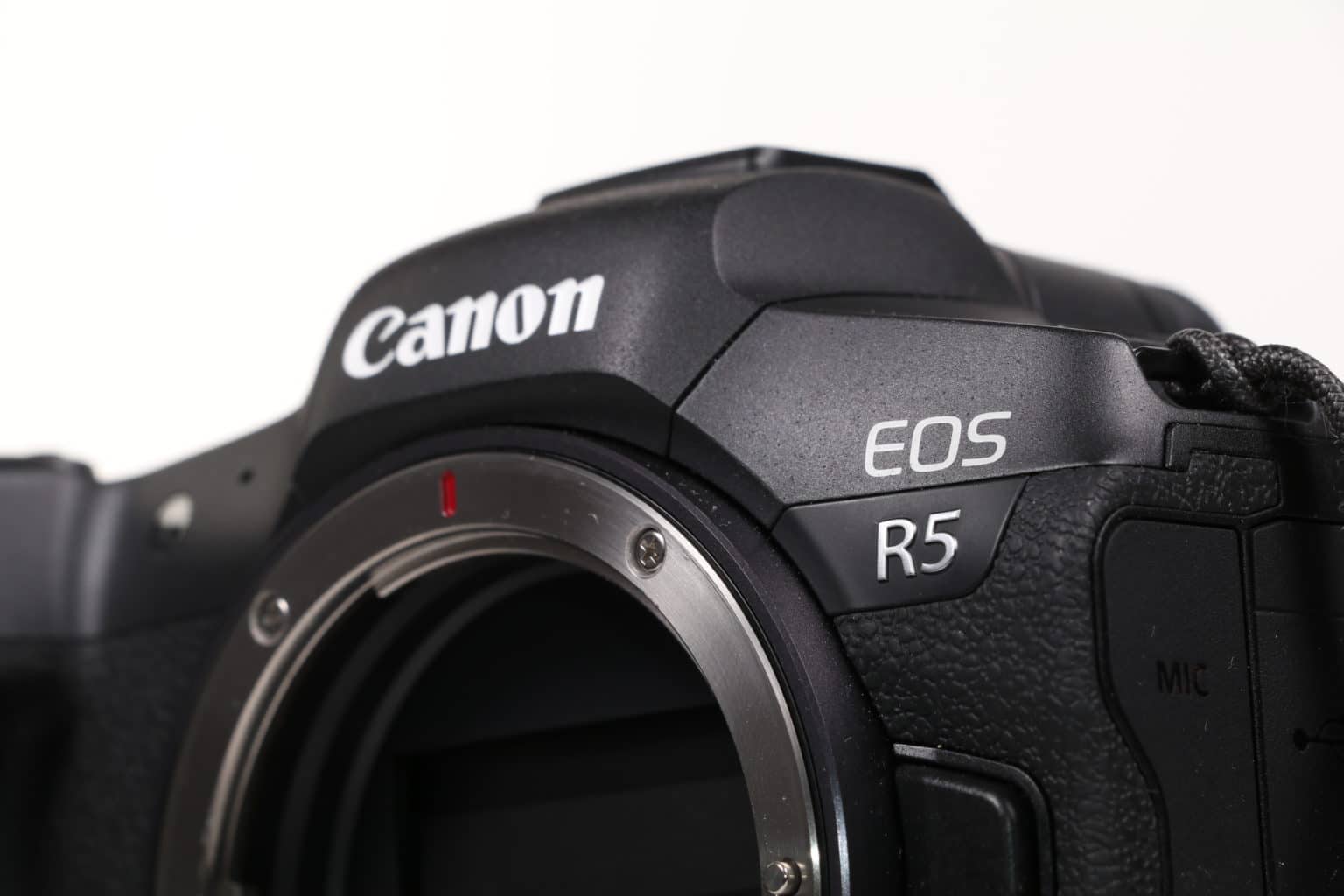 Canon EOS R5 - Test - d-pixx